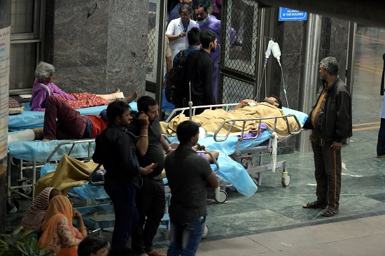 Fire at AIIMS Trauma Centre in Delhi, situation under control | Lok ...