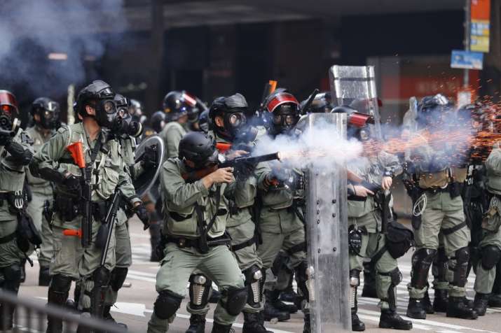 PHOTOS: A dramatic escalation of violence in Hong Kong – India TV