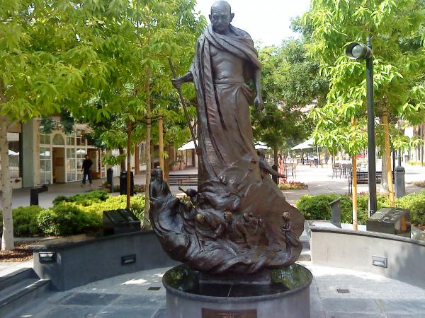 Other than India, US has the highest number of Gandhi statues | Offbeat ...