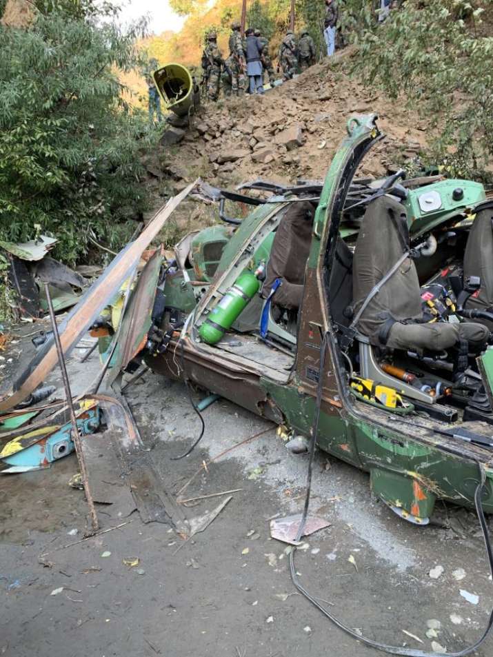 Army Helicopter, carrying Northern Army Commander, makes forced landing in Poonch | India News ...