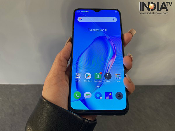 Realme X2 First Impressions: Good looks, specs raise high hopes ...