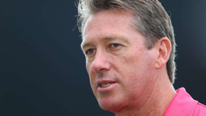 Australia legend Glenn McGrath backs traditional five-day Tests ...