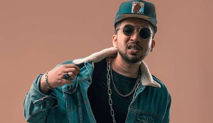 Rapper Naezy urges people to stay indoors with Khamakha video | Music ...