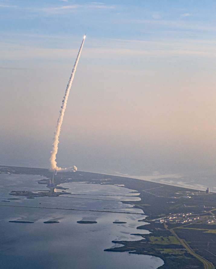 Breathtaking aerial images of NASA Perseverance launch are filling ...
