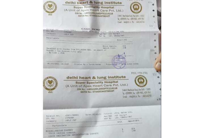 Harsh Vardhan receives COVID19 vaccine health minister vaccinated ...