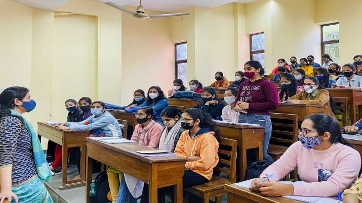 NEET MDS 2022 Exam Date Extended By 4 To 6 Weeks Compulsory Rotating neet-mds-2022-exam-date-extended-by-4-to-6-weeks-compulsory-rotating
