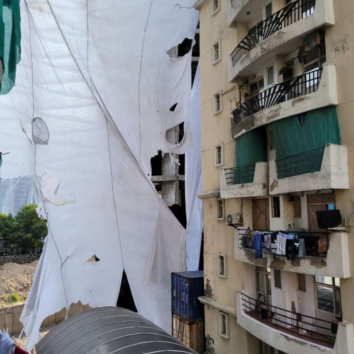 Noida Supertech Twin Towers demolition: Residents gear up to vacate ...