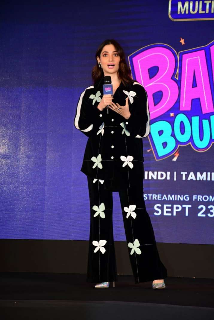 Babli Bouncer Trailer Out: Tamannaah Bhatia unleashes her Dhaakad side in new avatar | WATCH ...