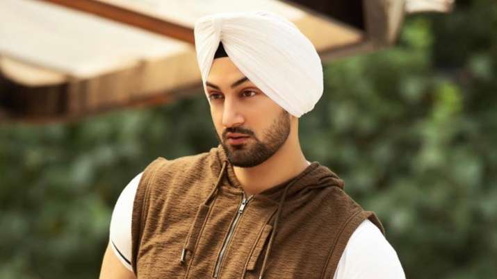 Preet Bal share tips for getting started in the modeling industry ...