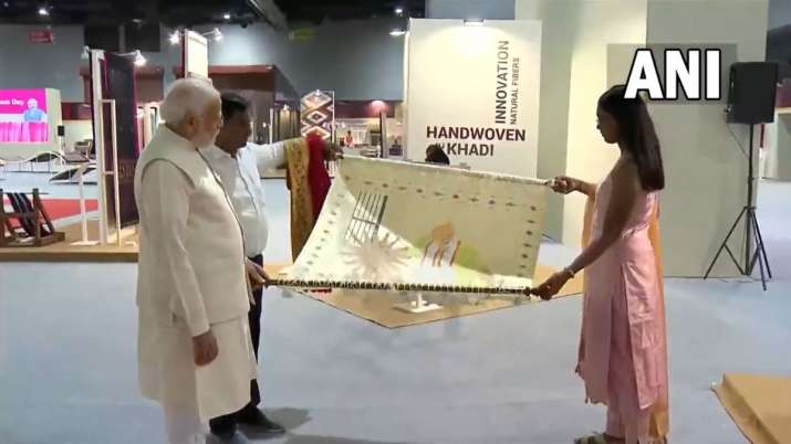 'Vocal for Local' has become mass movement: PM Modi at National ...