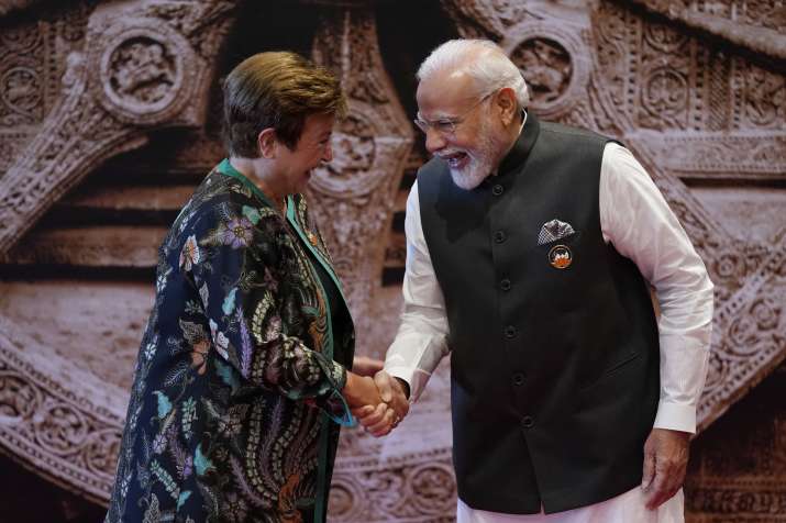 PM Modi welcomes world leaders at G20 venue | IN PICS | India News ...