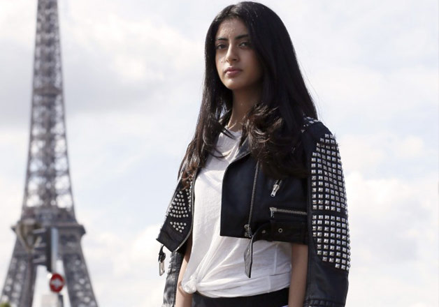 Post graduation, Navya Naveli flies to a secret vacation in chopper ...