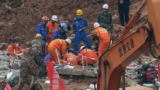 40 killed as construction site collapses in East China | World News ...