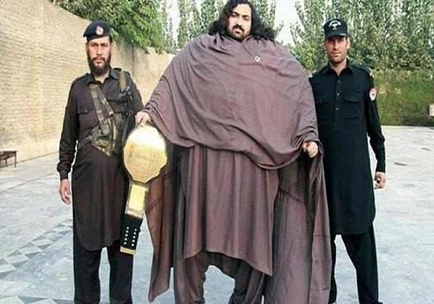 You will be surprise to know what this living ‘Hulk’ of Pakistan ...