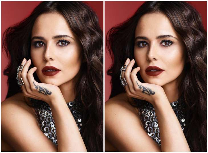 Celebrity beauty tip: Singer Cheryl shares make-up tips with her fans ...