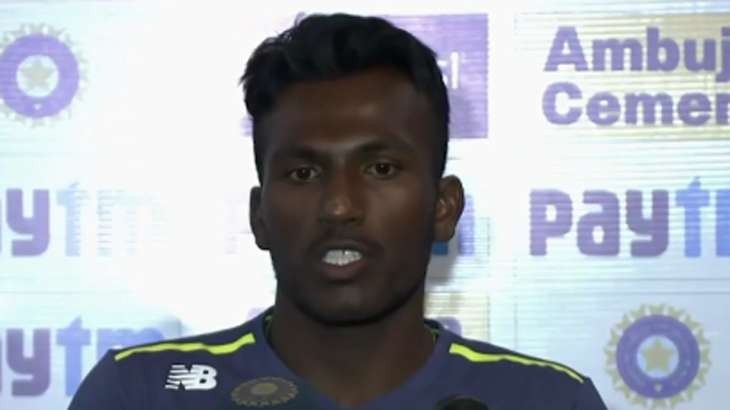Ind vs SA 2019: Indian-origin South African cricketer Senuran Muthusamy ...