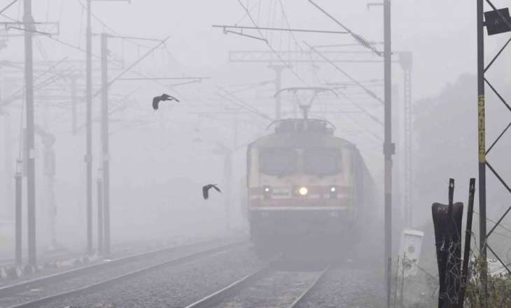 26 Delhi-bound trains delayed due to fog in north India; AQI in very poor category | India News ...