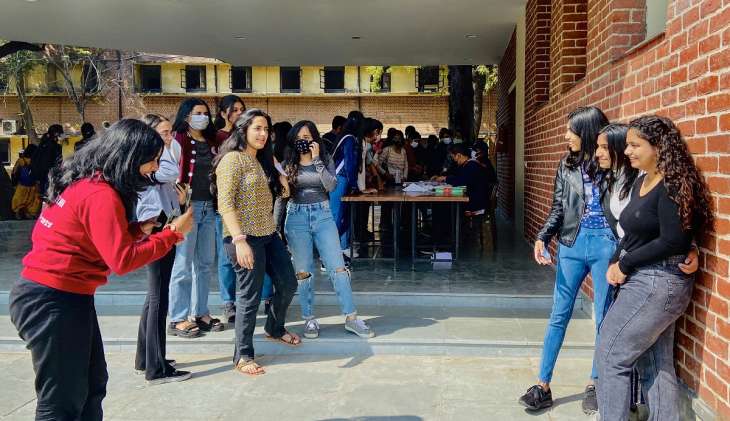 Delhi University launches portal UG admissions, new academic session ...