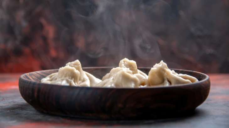 Steamed momos to kulhad ka doodh, street food items to enjoy during ...