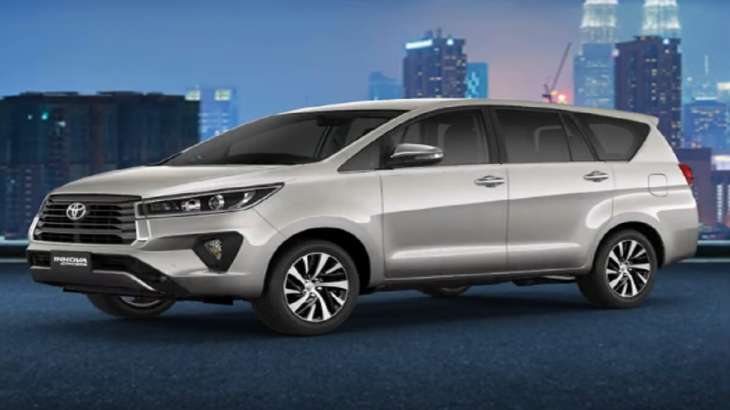 Toyota opens bookings for Innova Crysta Bookings Open, only diesel ...