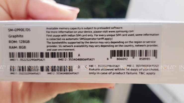 First Impression on Samsung Galaxy S21 FE 5G Smartphone | Reviews News ...