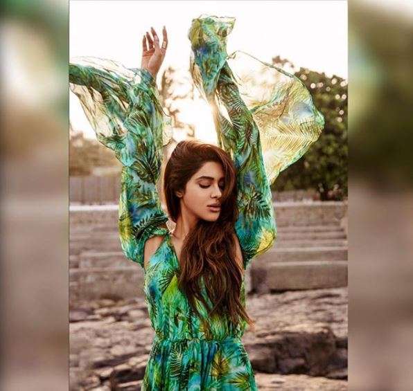 10 Instagram pictures of Dimple Sharma, the Canadian model Kartik ...