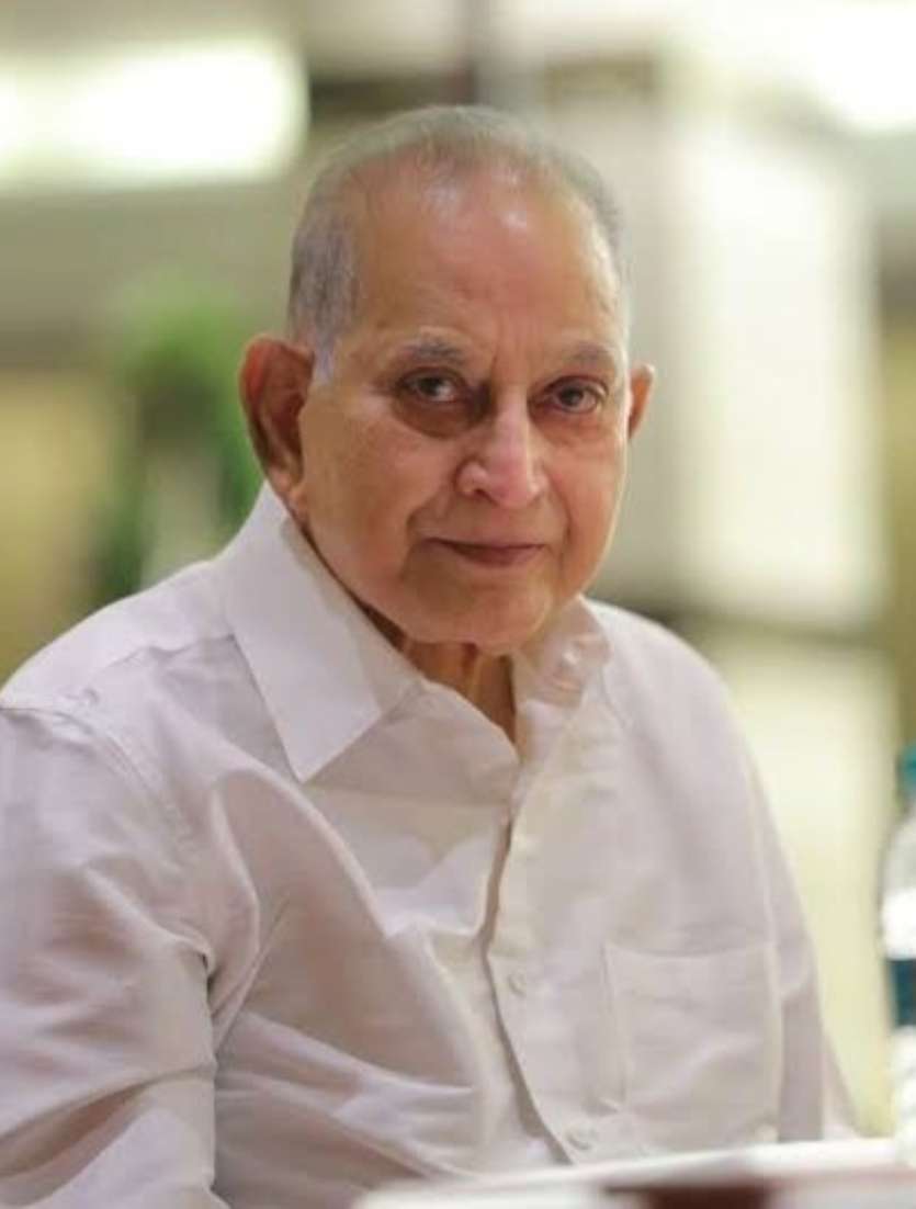 Superstar Krishna's life in photos: Tollywood legend, Mahesh Babu's ...