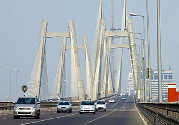 IDFC net soars 37% to Rs 423cr; Rajiv Lall elevated as chairman | India ...