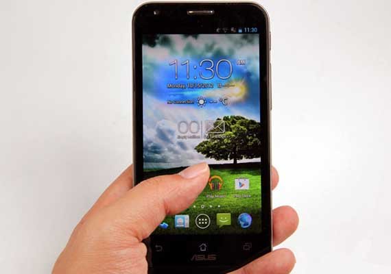 Datawind to unveil mobile phones with free basic Internet | India News ...