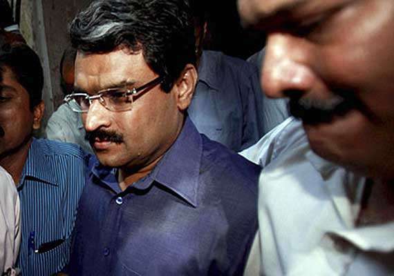 NSEL scam: Shah, Javalgekar sent to police custody till May 15 | India ...