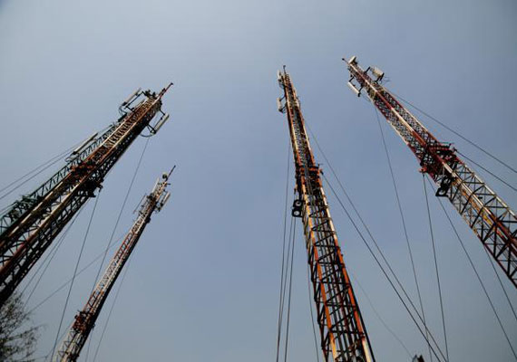 Reliance Jio in tie up with Bharti Infratel for tower use | India News ...