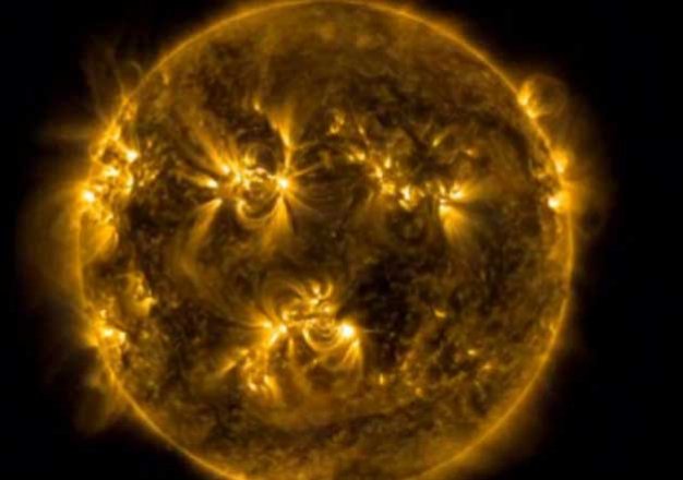 Nasa's incredible time lapse video captures 5 years on Sun!-IndiaTV ...