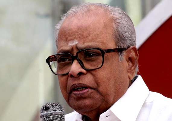 K Balachander, veteran Tamil film director, dies at 84 | Bollywood News ...