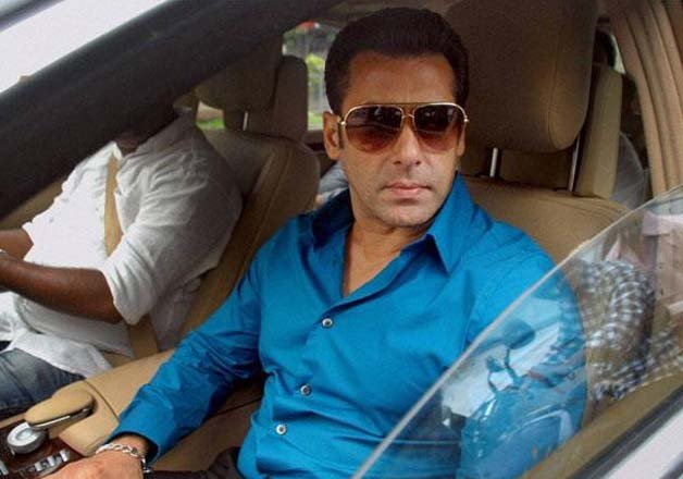 Salman Khan driver confesses driving SUV at the time of incident ...