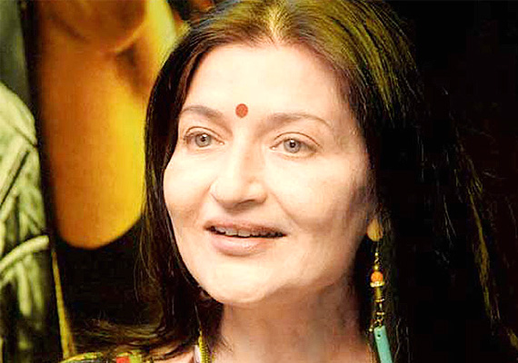 Amitabh Bachchan's Yudh actress Sarika wants strong portrayal of women ...