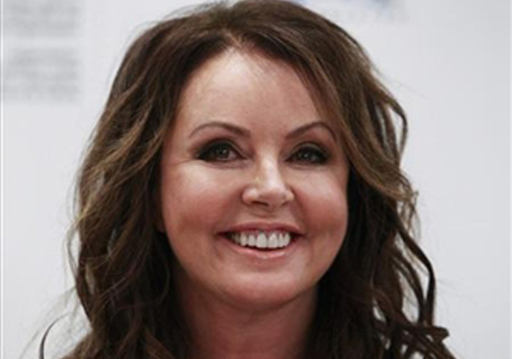 Brightman pays 30 mn pounds for travelling in space | Hollywood News ...