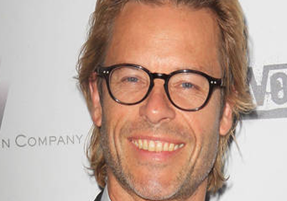 Pearce was apprehensive about working with Downey Jr. | Hollywood News ...