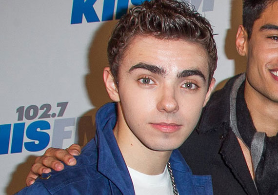 What makes Nathan Sykes insecure? | Hollywood News – India TV