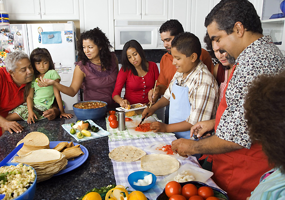 Poor families' kids are fatter: British minister | Lifestyle News ...