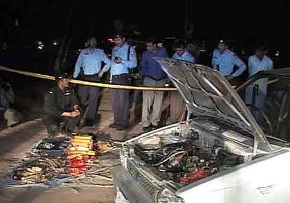 Explosives-laden vehicle seized in Pakistan | World News – India TV