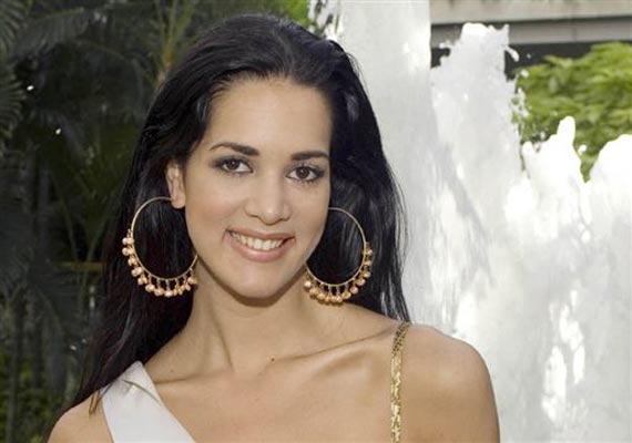 Former Miss Venezuela shot dead in front of her daughter | World ...