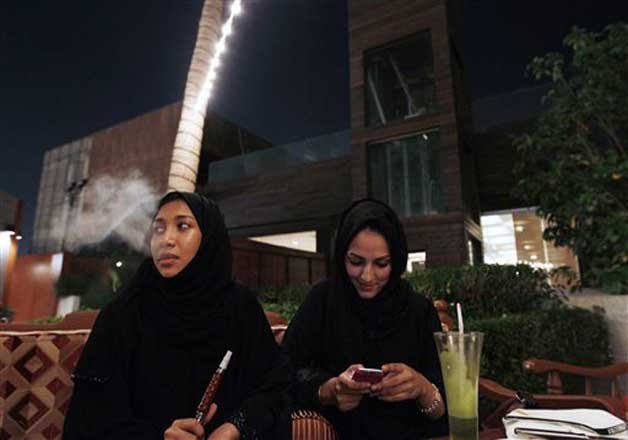 Saudi single women challenge tradition in love and marriage! | World ...