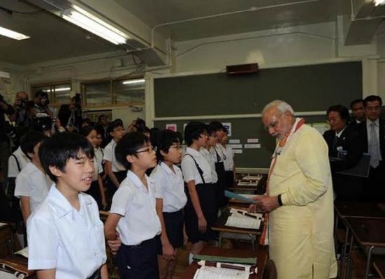 PM Narendra Modi for Japanese language teaching in Indian schools ...