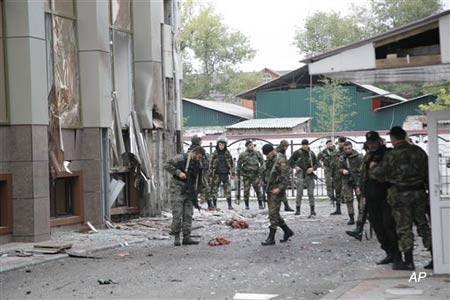 Chechen Parliament Hostage Crisis Ends; Militants Killed | World News ...
