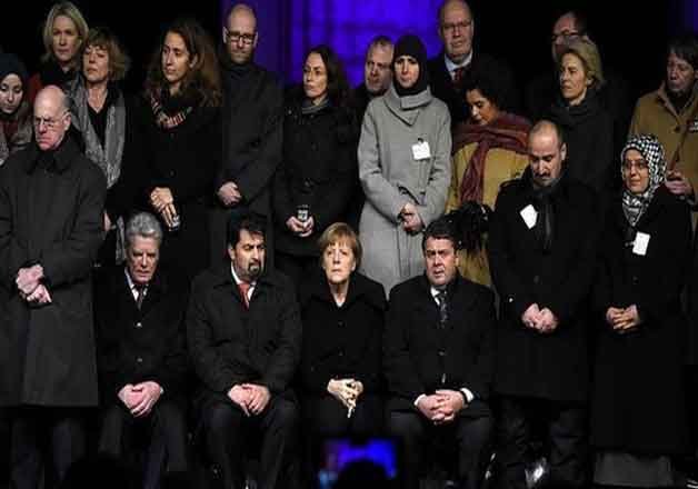 Merkel, ministers attend Muslim solidarity rally | World News – India TV