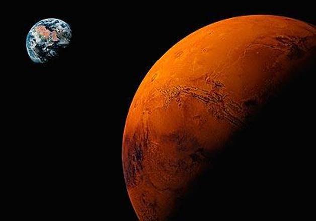 NASA, Microsoft to help scientists in virtual exploration of Mars ...