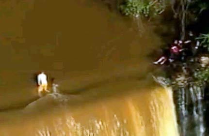 Watch Video Of Rescue From Raging Water Near Georgia Dam | World News ...