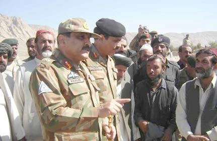 Lt Gen Khalid Shamim Tipped To Replace Gen Kayani In November | World ...