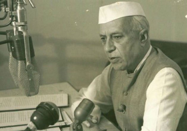 Jawaharlal Nehru sought US assistance during 1962 Indo-China war: Book ...
