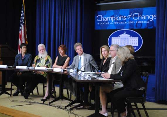 White House hails undocumented Delhi girl as 'Champion of Change ...